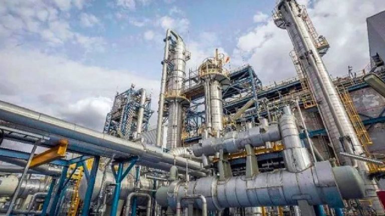 Crecen las versiones sobre el interés de Trafigura por la refinería de ...